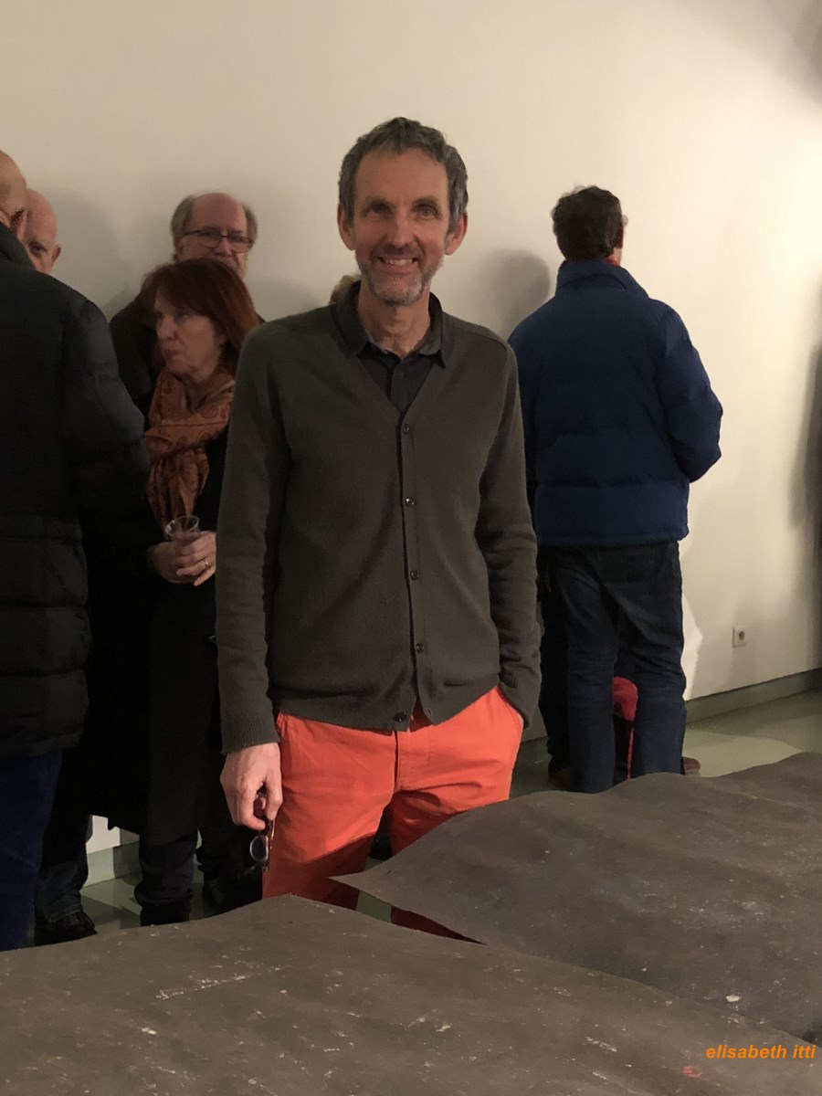 Joseph BEY – Le murmure des ombres – une dilettante